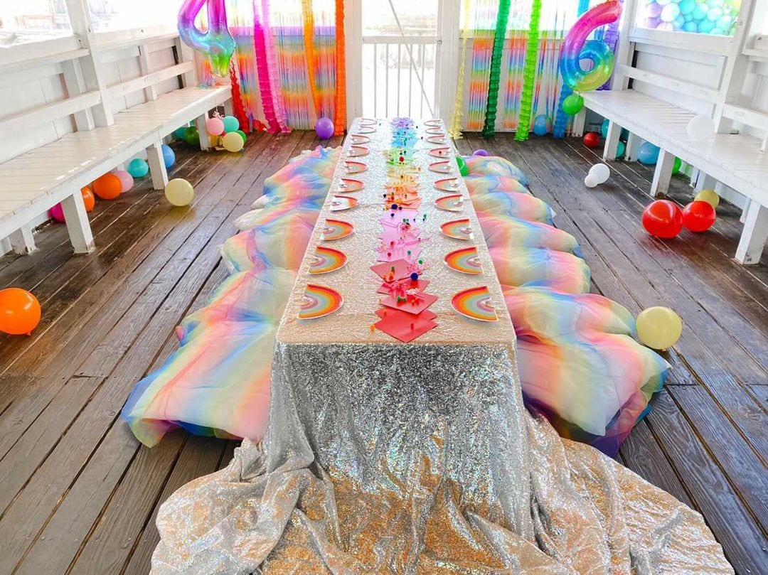 Rainbow Party (pretty Rainbow-themed party ideas)