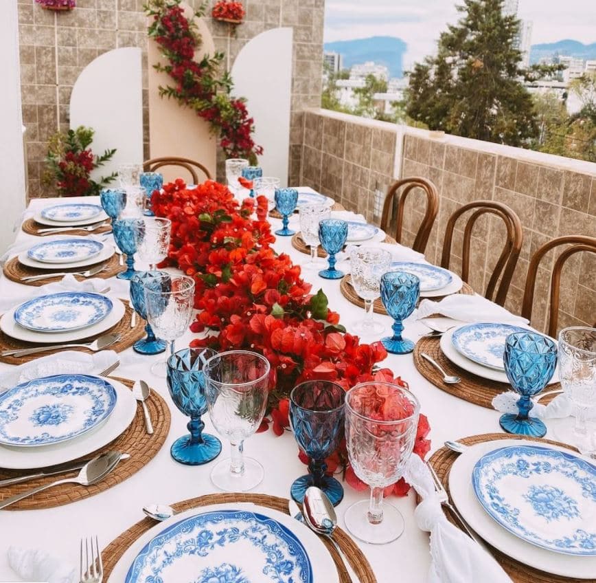 Mamma Mia Party Ideas: A Greek-Inspired Party to Remember! - Darling ...