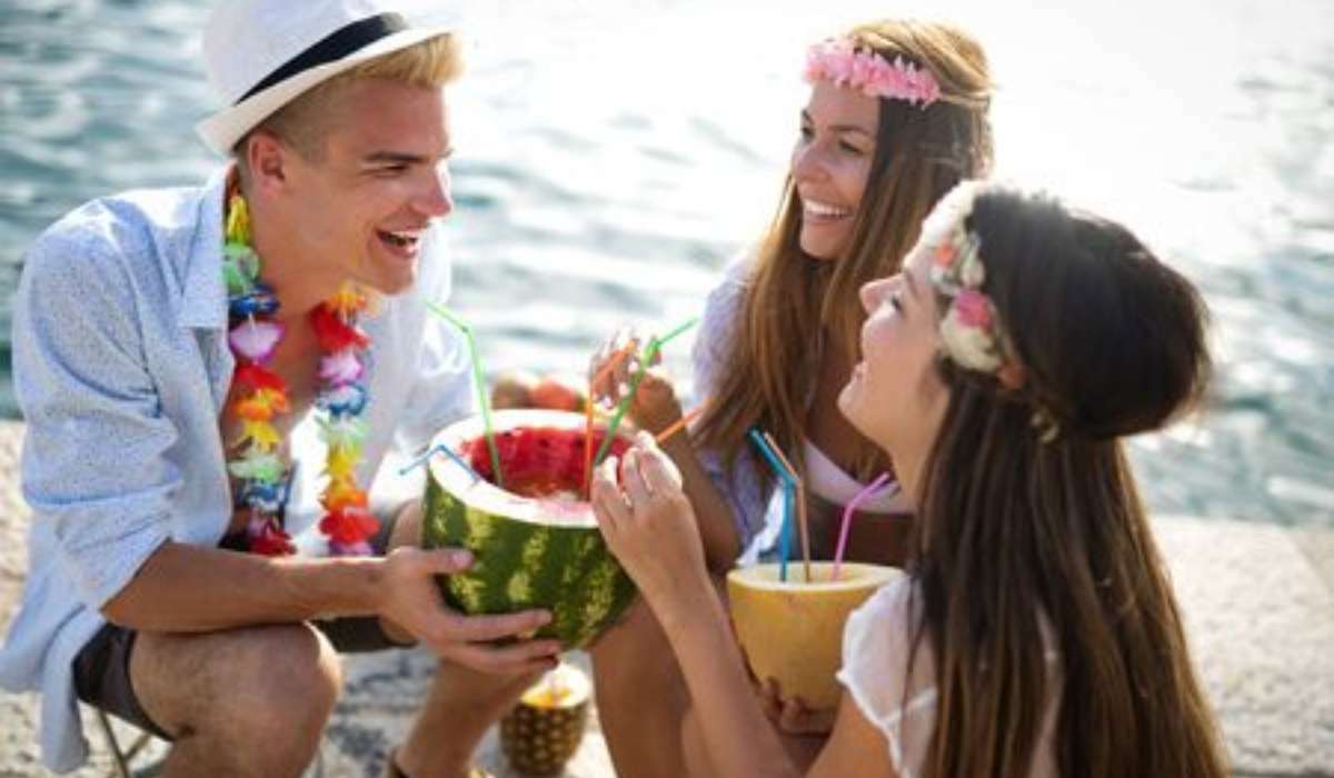 Let's Hula and Party: Luau Party Ideas for an Unforgettable Bash ...