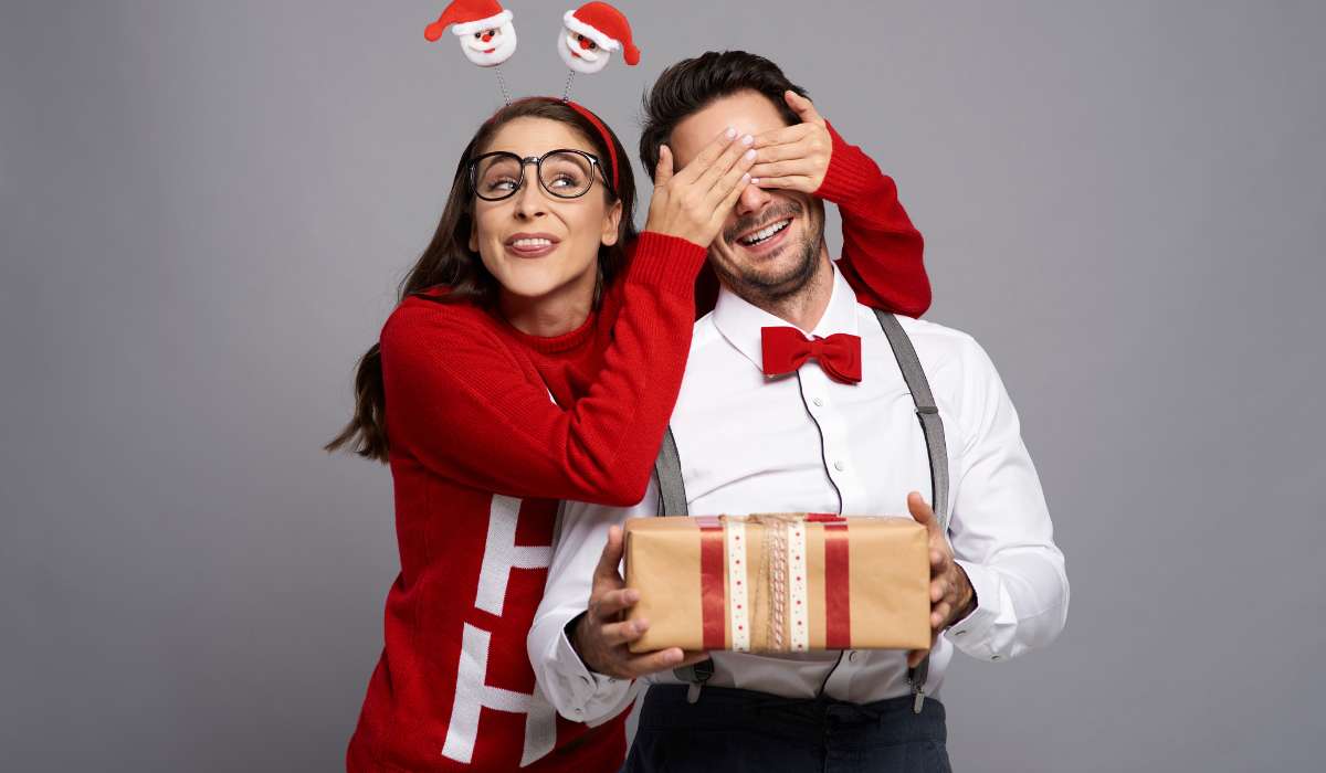 15 Fun-Filled Gift Exchange Games to Spice Up Your Party - Darling ...