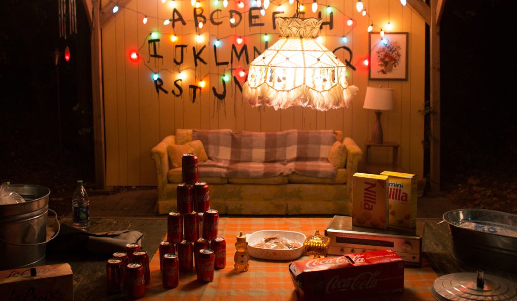 The Best Stranger Things Party Ideas:20 Mind-Blowing Stranger Things ...